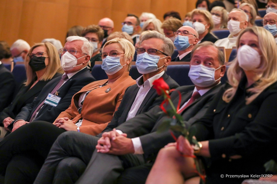 45–lecie IPCZD - Aktualności - Pediatria - Medycyna Praktyczna dla lekarzy
