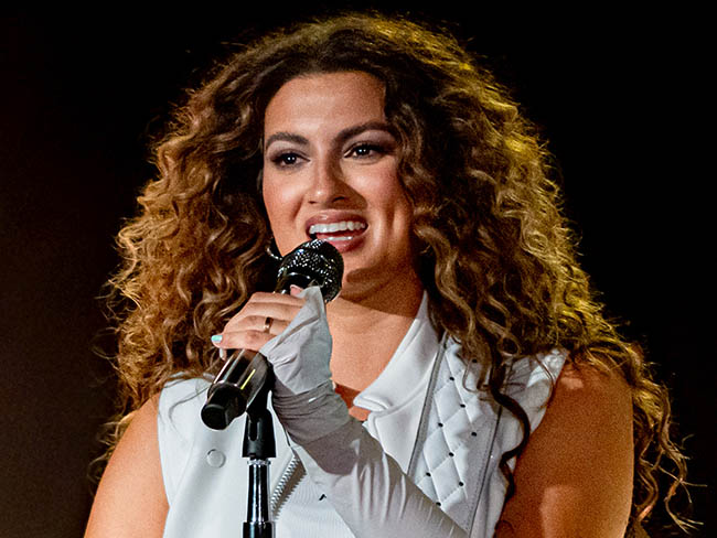Za krzepcy na zakrzepicę. Tori Kelly - Wiadomości - Choroba zakrzepowo ...